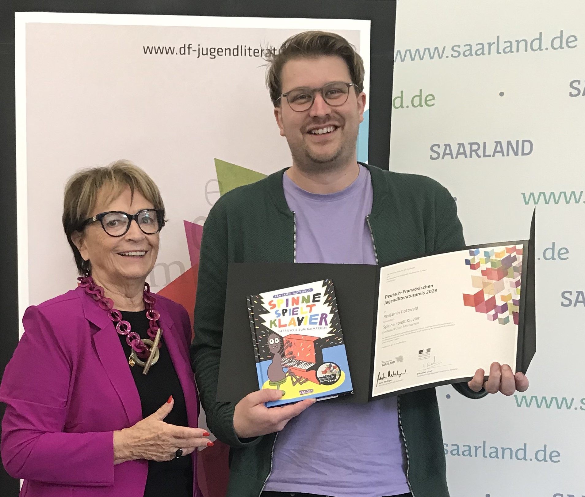 Deutsch-französischer Jugendliteraturpreis geht an Marine Schneider und ...